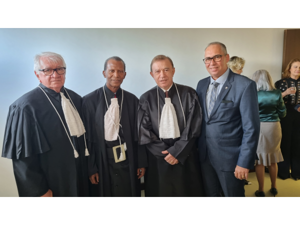 Mesa Diretora Do Tjpb Para O Biênio 2023 2024 é Empossada Des João
